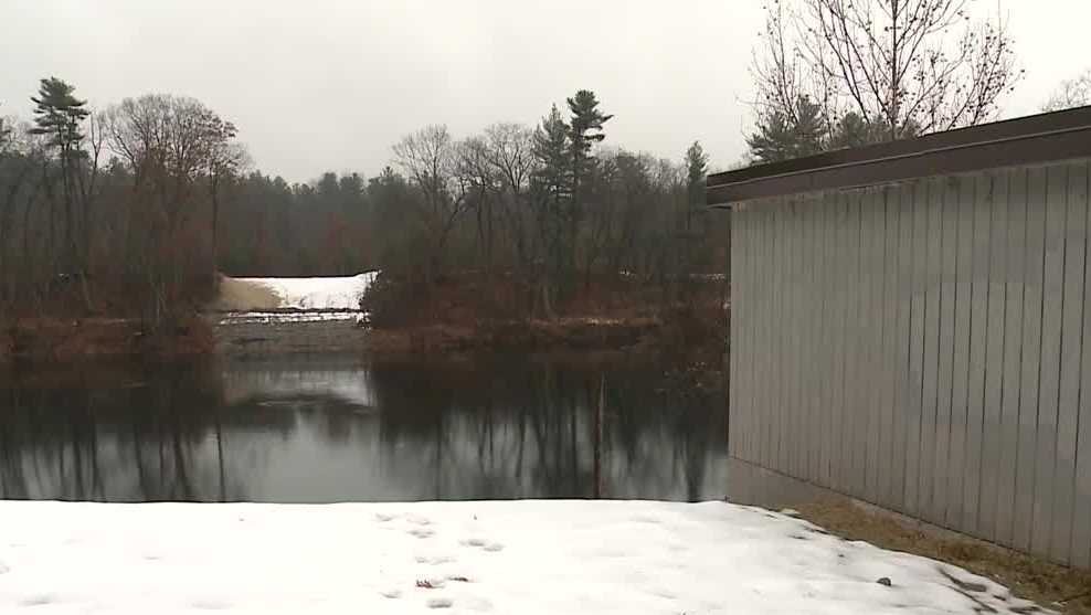 New waterline installed under Merrimack River