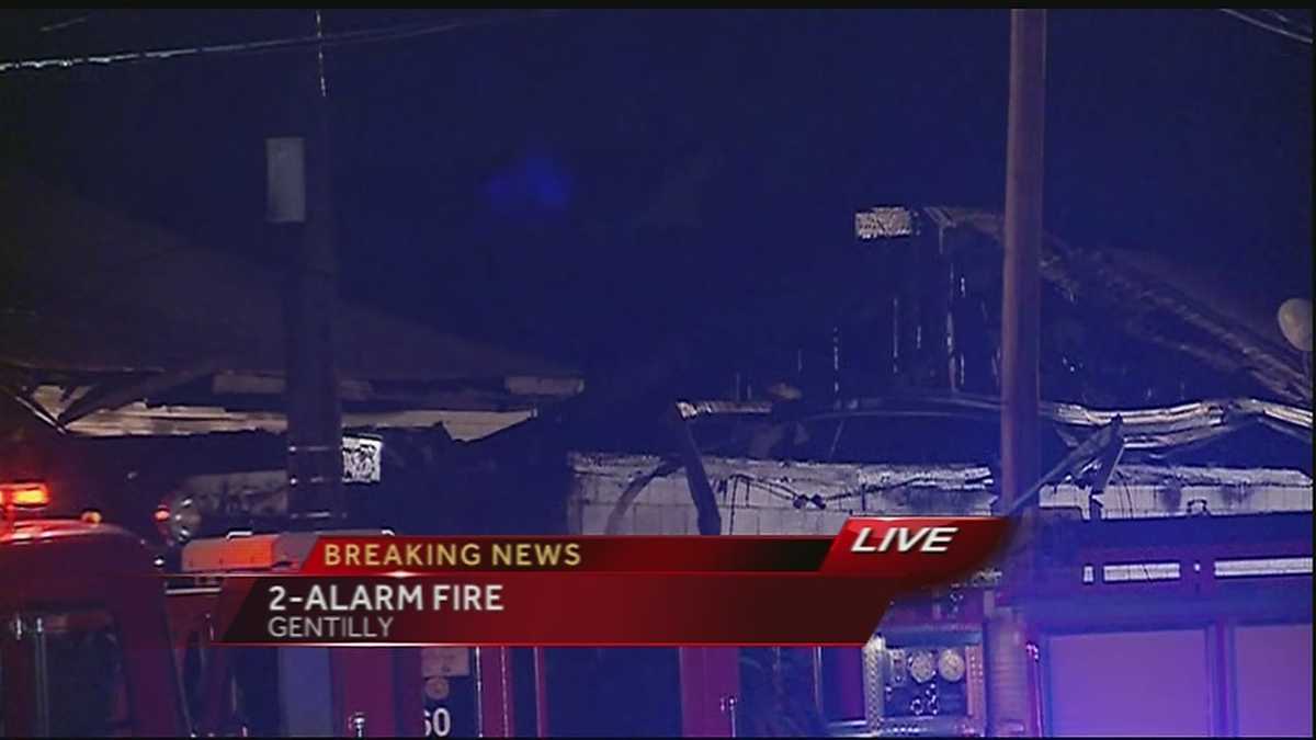 NOFD investigates 2-alarm fire in St. Bernard neighborhood