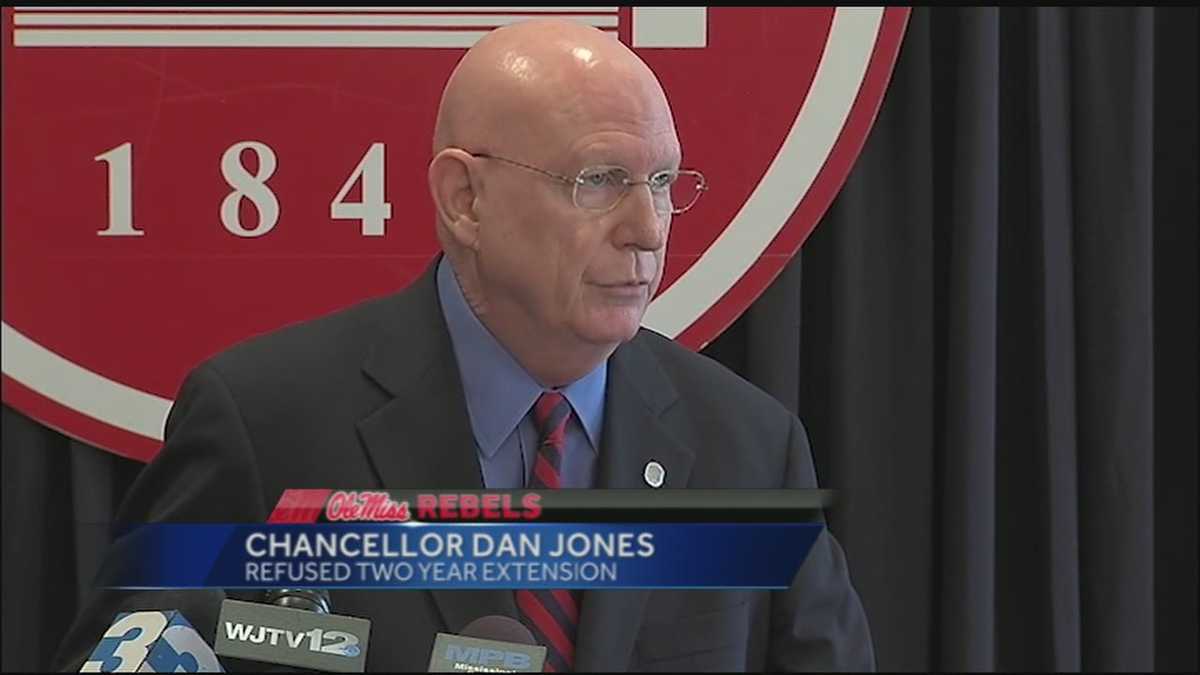 Dan Jones turns down contract deal