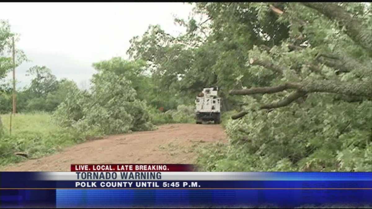 Crews work to restore power in Sequoyah County