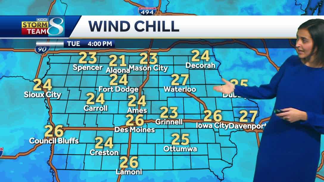 Chilly Beggars’ Night and Halloween Day for central Iowa