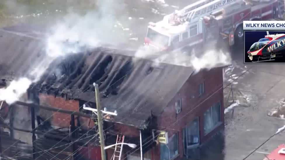 New Albany apartments, bakery catch fire