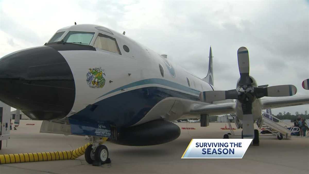 See inside a Hurricane Hunters plane | Surviving the Season