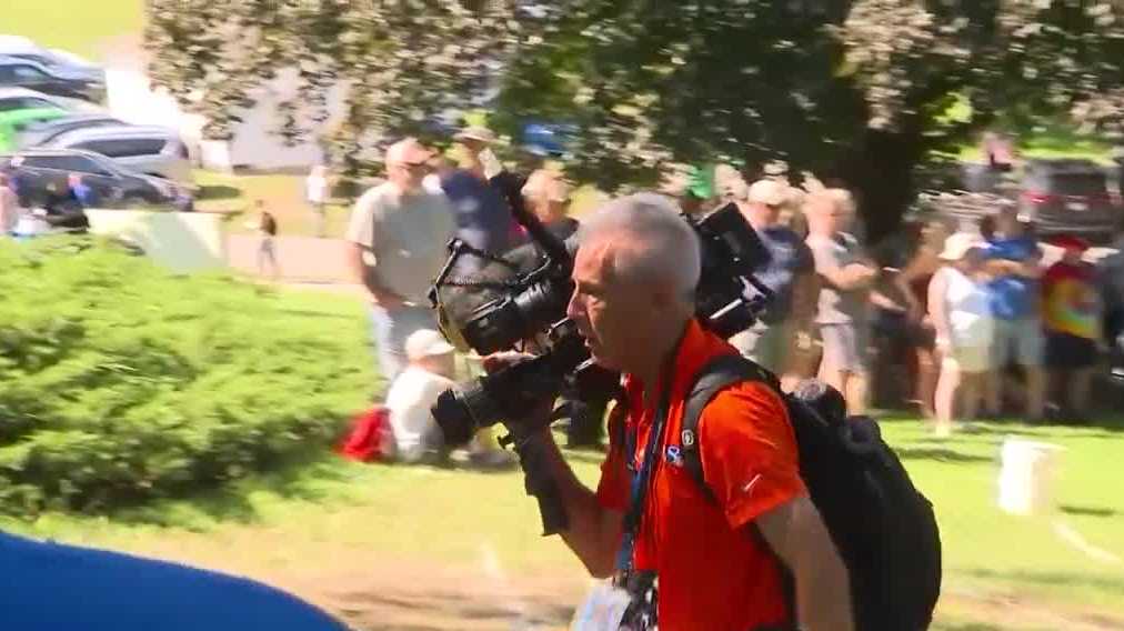 He covered the very first toss in ’79 — Now KCCI’s Cortney Kintzer ...