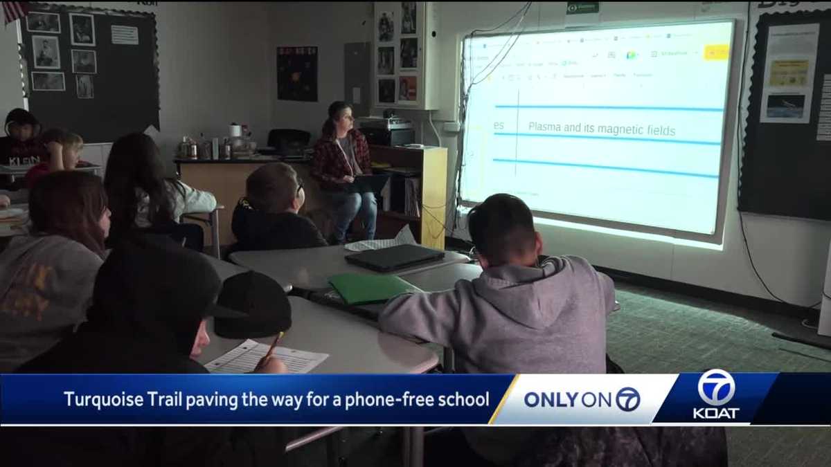Redirecting student’s attention off phones and on school work