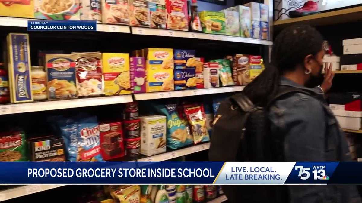Grocery store going inside Huffman Middle School in Fall 2025
