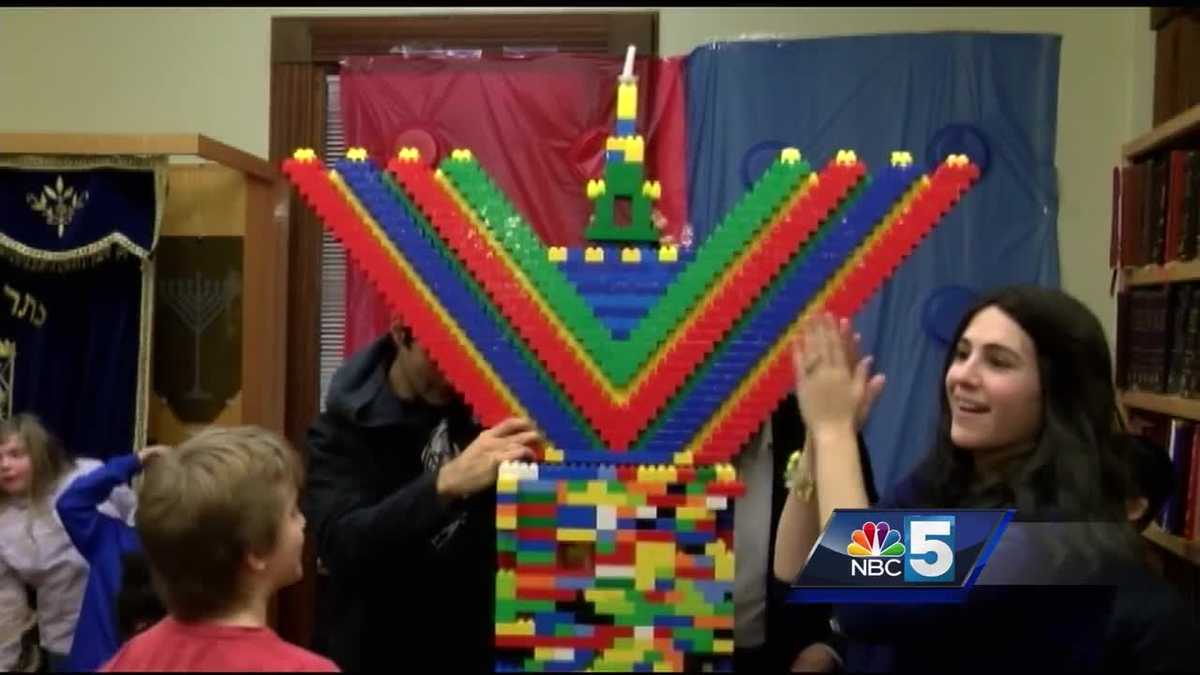 Vermont Chabad celebrates Hanukkah with Lego menorah