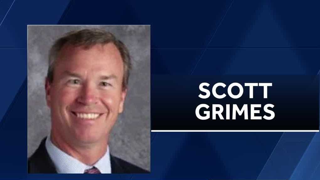 Ames School District names Scott Grimes as new superintendent