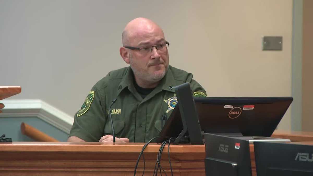 Dale Holloway trial video: Officer who rode in ambulance on stand