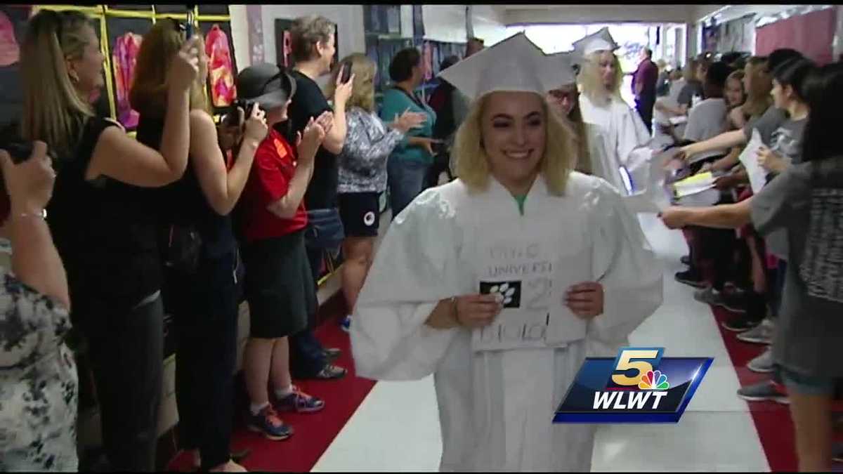 Special Parade Honors Lakotas Graduating Seniors
