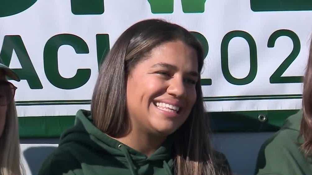 Mariah Antetokounmpo helps plan community baby shower