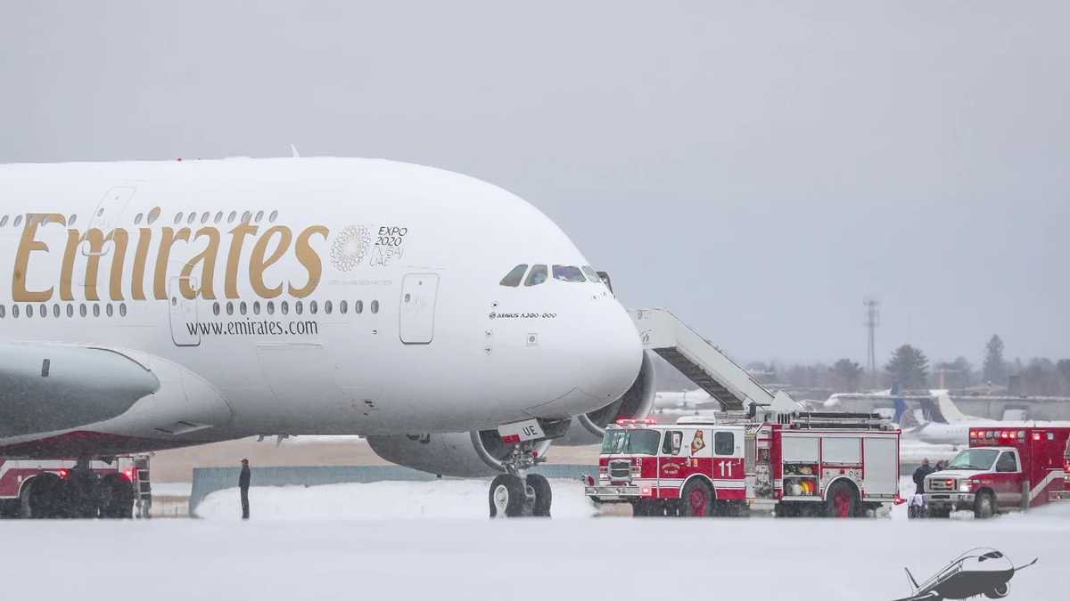 World's largest jetliner makes emergency landing in Maine