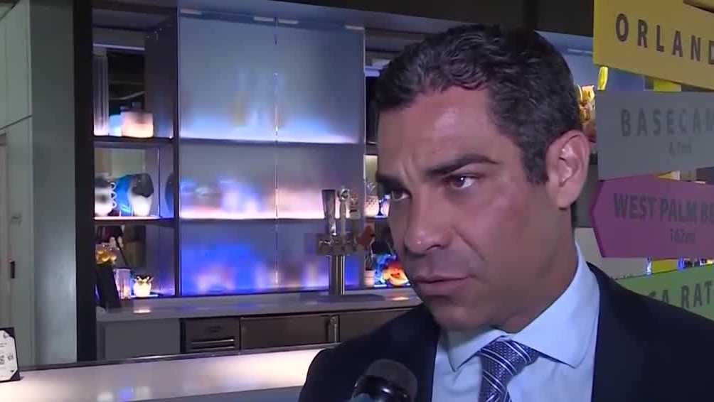 Miami Mayor Francis Suarez suspends 2024 GOP presidential bid after failing to qualify for debate