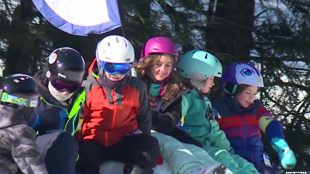 Kids enjoy free ski lessons thanks to Winterkids