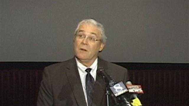 Salinas mayor's decision to leave in Nov. shocks fellow leaders