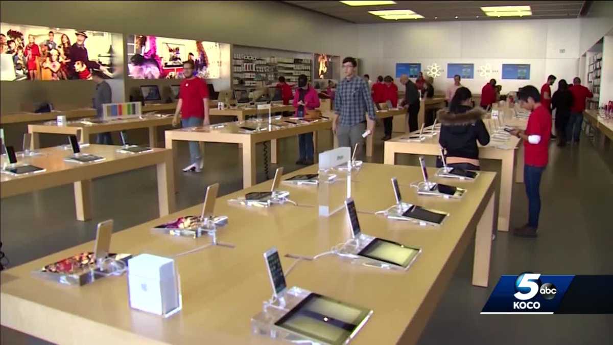 Apple in Penn Square Mall may be first in nation to join union
