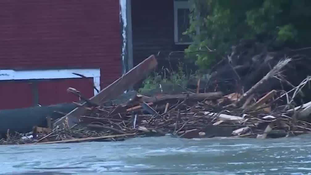 At least 2 dead after flooding in northern Vermont