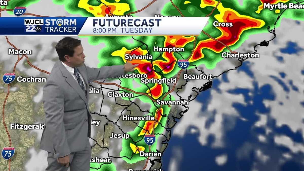 Savannah: Severe thunderstorms, isolated tornadoes possible