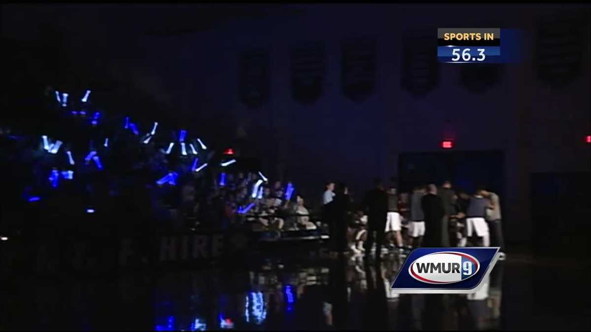 UNH mens hoops over UMaine in Durham