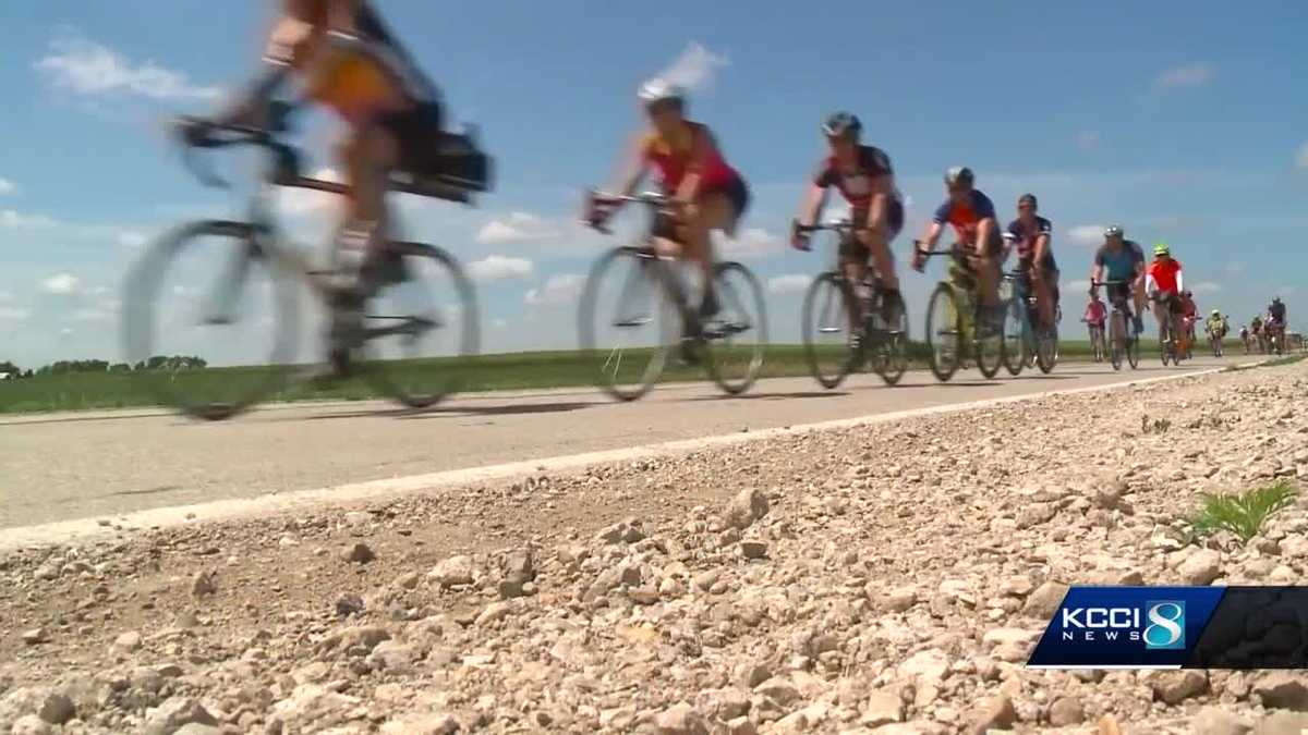 Flooding changes route of Iowa's cross-state bike ride