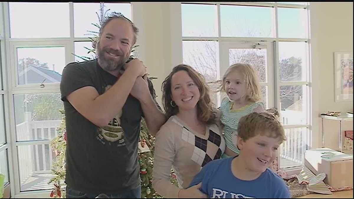 Special Christmas surprise benefits family, animal at LSPCA