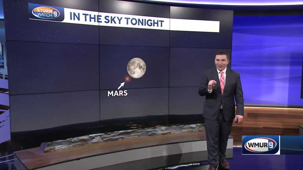 Moon set to pass in front of Mars Wednesday night