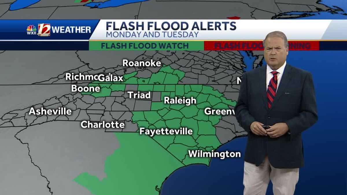 WATCH: Isaias hugs Florida's coast, landfall expected in the Carolinas