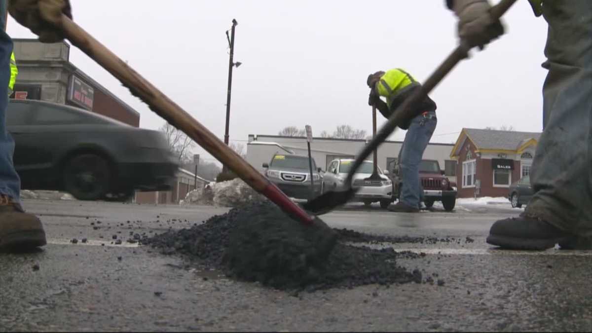 Crews work to fill potholes