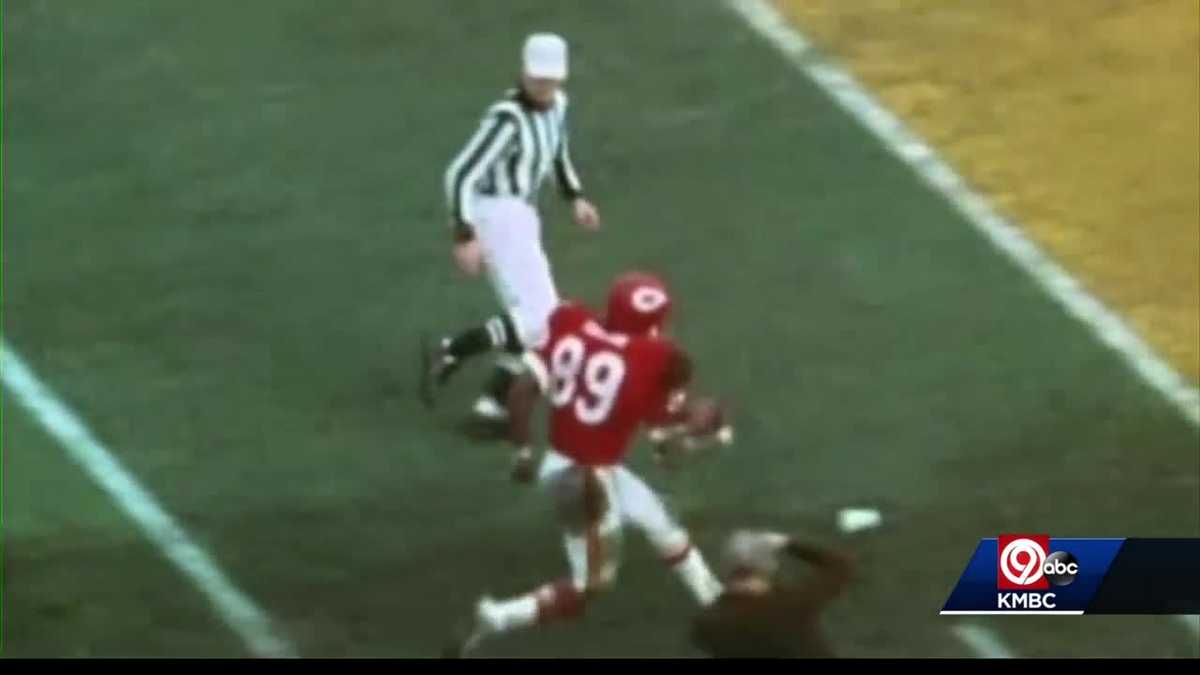 Chiefs' Lamar Hunt helped shape way NFL looks today