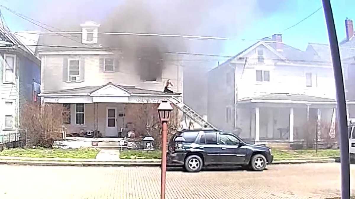 Watch: Good Samaritans use their own ladder to rescue woman trapped in ...