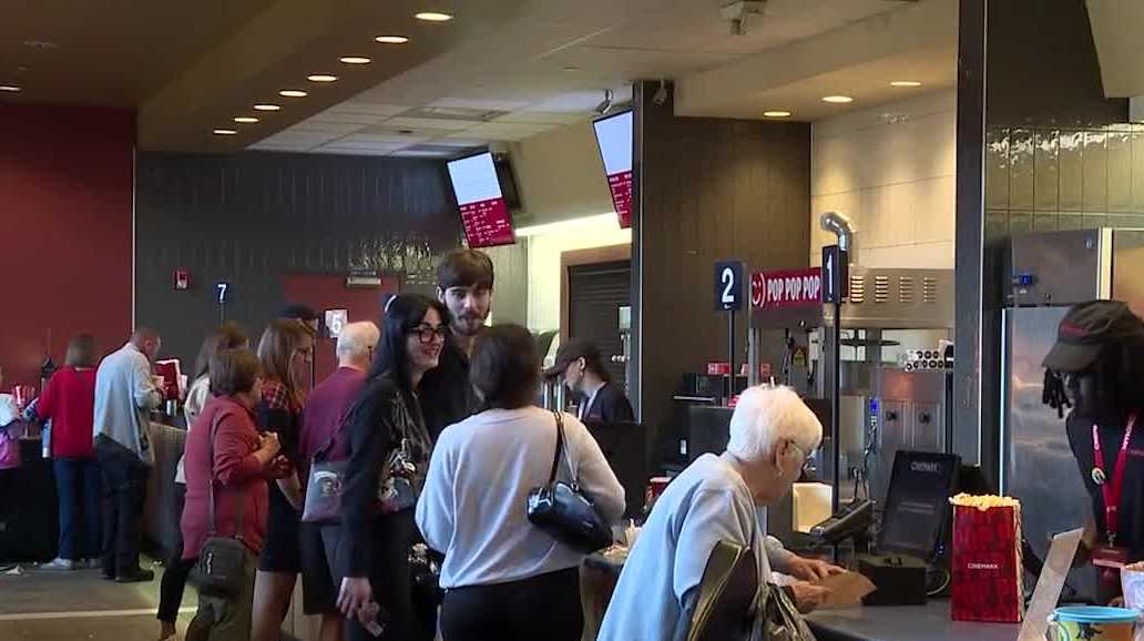 Christmas Day crowds pack theaters
