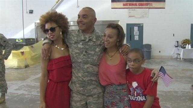 Soldiers greeted with homecoming at Camp Fretter