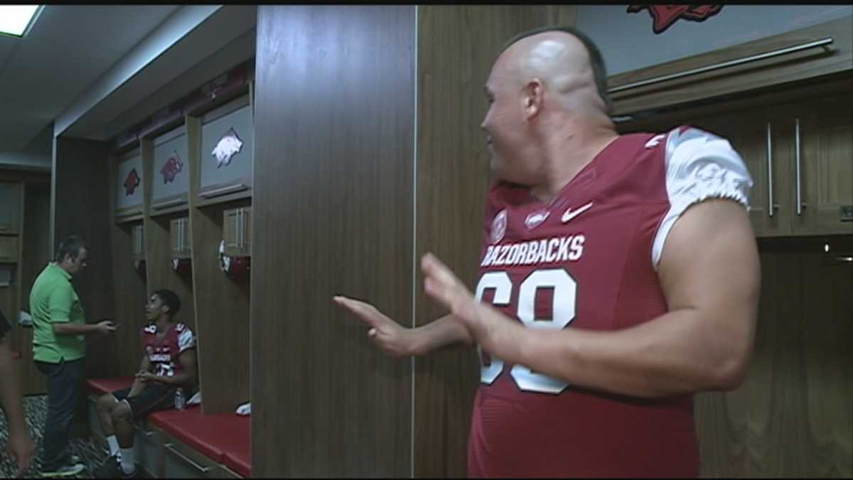 Razorbacks show off brand new locker room