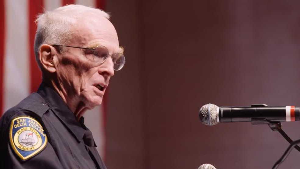 78-year-old becomes oldest police rookie in California history