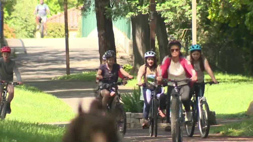 Loopalooza community bike ride returns to Davis