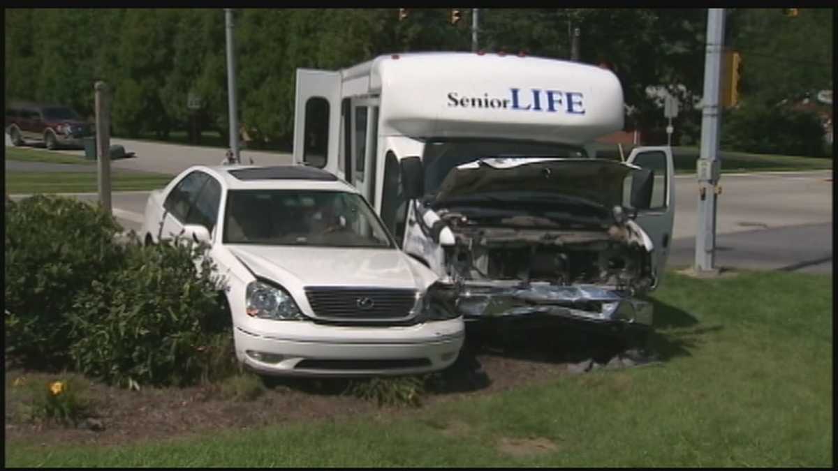 2nd woman dies after SeniorLife bus crash