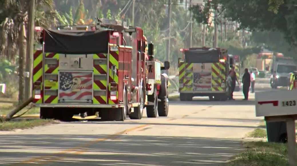 Brush fire erupts near Piney Road in North Fort Myers Friday afternoon