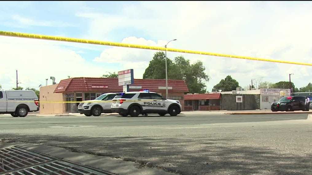 Police investigate fatal crash in northeast Albuquerque