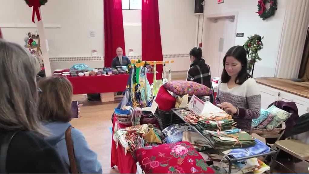 Annual Holiday Craft Fair kicks off in Manchester