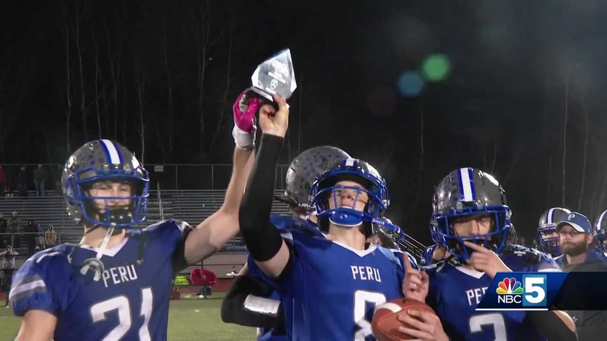 Peru High School football wins 3rd straight sectional title