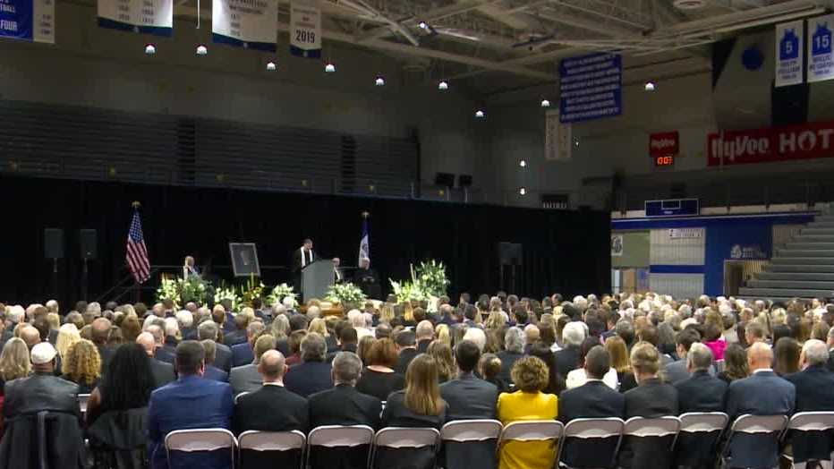 Iowans pack the Knapp Center to honor Justice Mark Cady