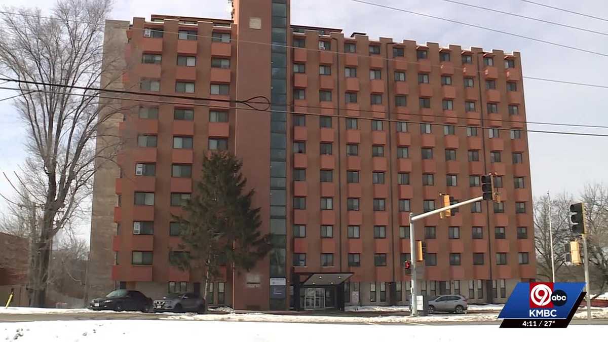 Bowen Tower rent strike ends after agreement with landlord