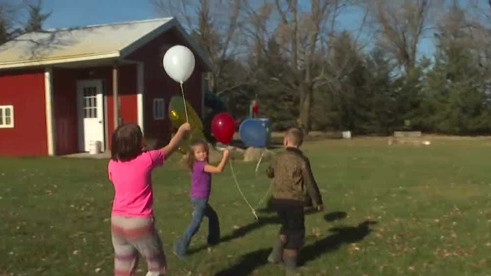 Balloons released in Iowa ride jet stream nearly 1,000 miles to New York
