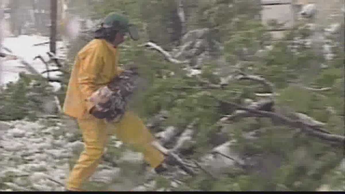 May 10, 1990, snow a nightmare for one Waukesha man