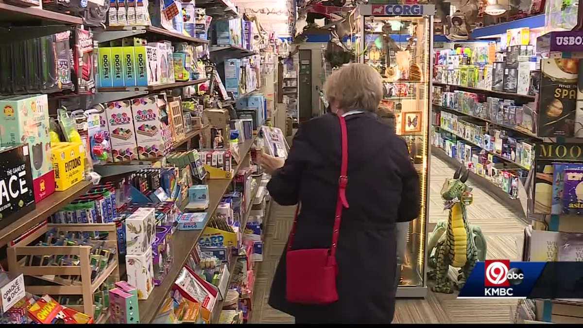 Small businesses working hard to get people to shop local this year