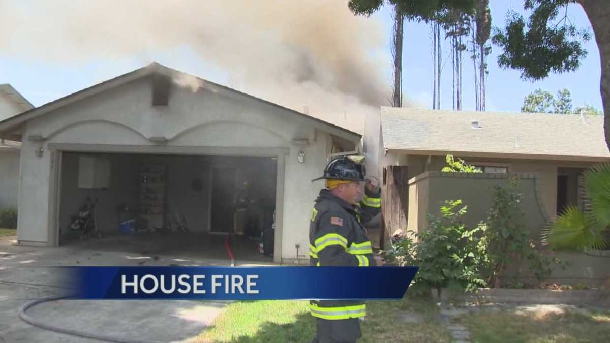 Teens warn neighbors of Modesto house fire