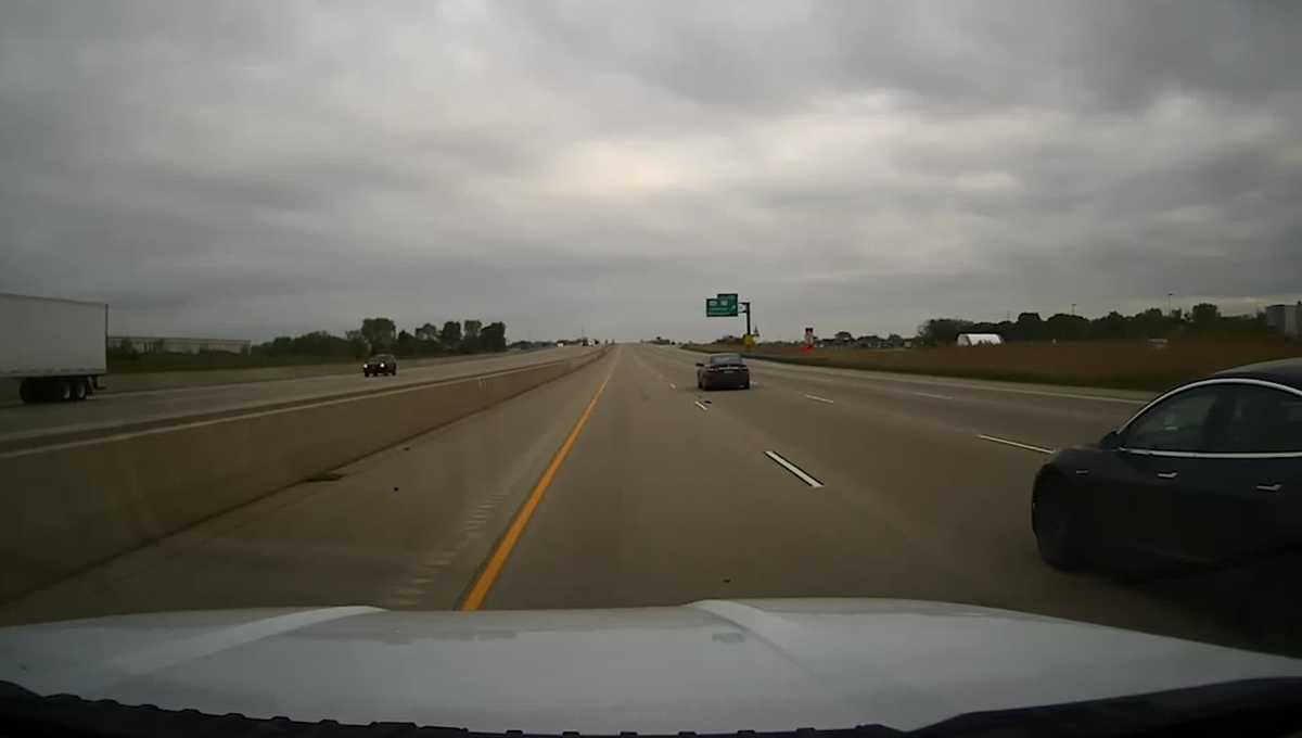 Tesla driver ticketed for falling asleep while on autopilot at 82 mph