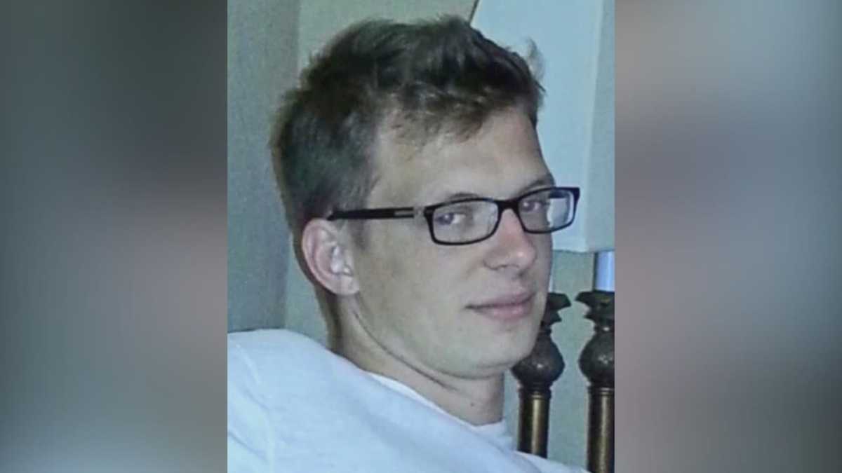 New photos of homicide suspect released