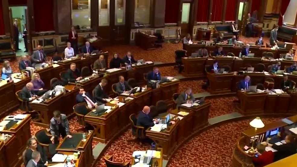 Iowa Statehouse: Which bills survived the second funnel, and which didn't