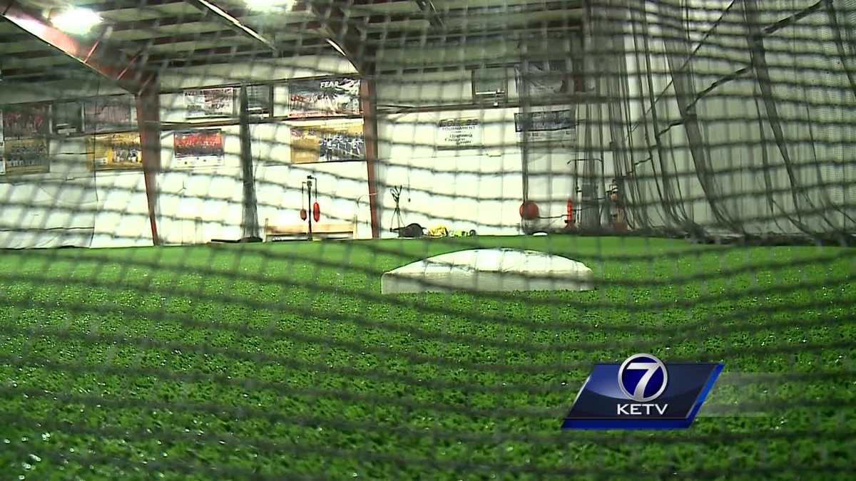 2 5 Million Bond Set For Omaha Teacher Accused Of Sexually Assaulting